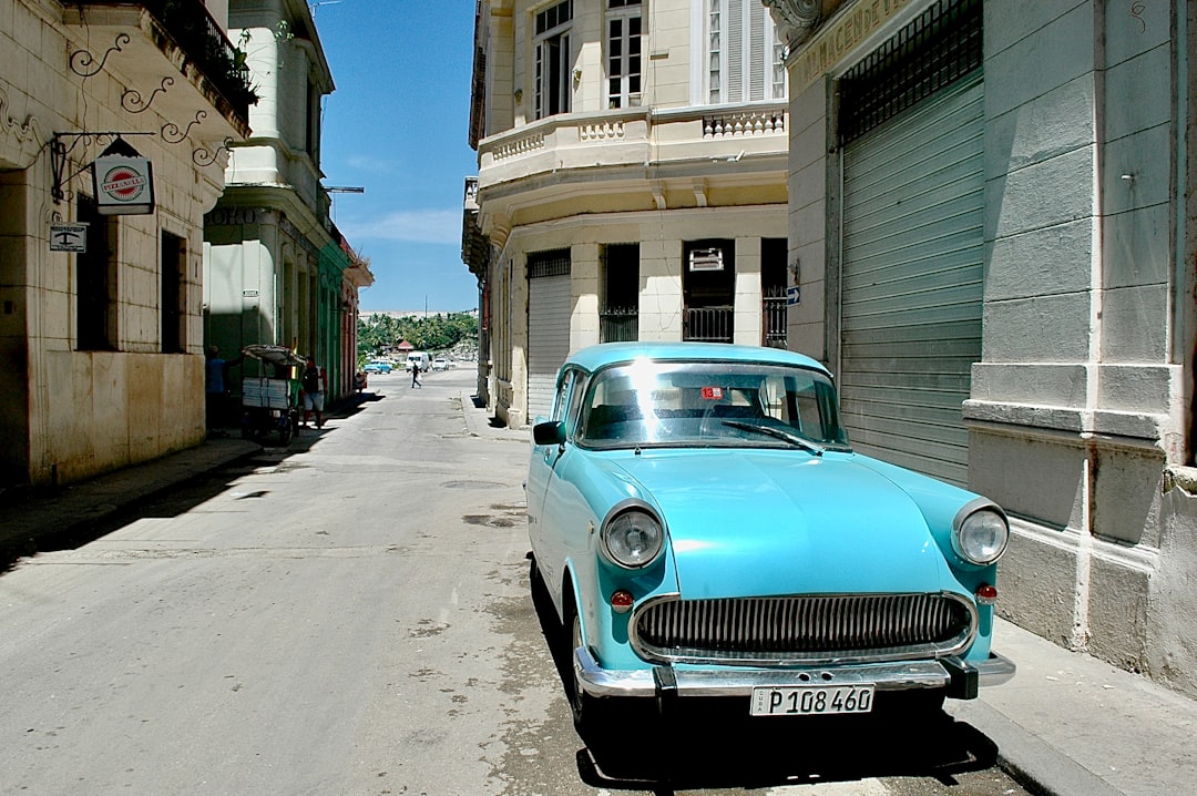 US Navy Enforces Quarantine in Cuba