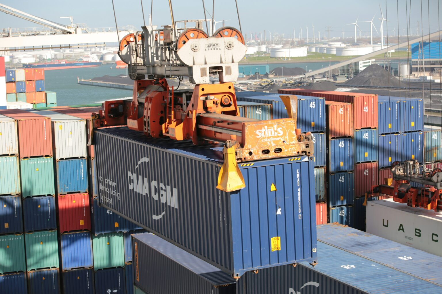 Uncovering COCOM Export Control Violations in the Soviet Union