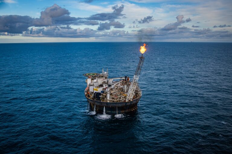Untapped Oil Reserves: A Documentary on the Weddell Sea in Antarctica